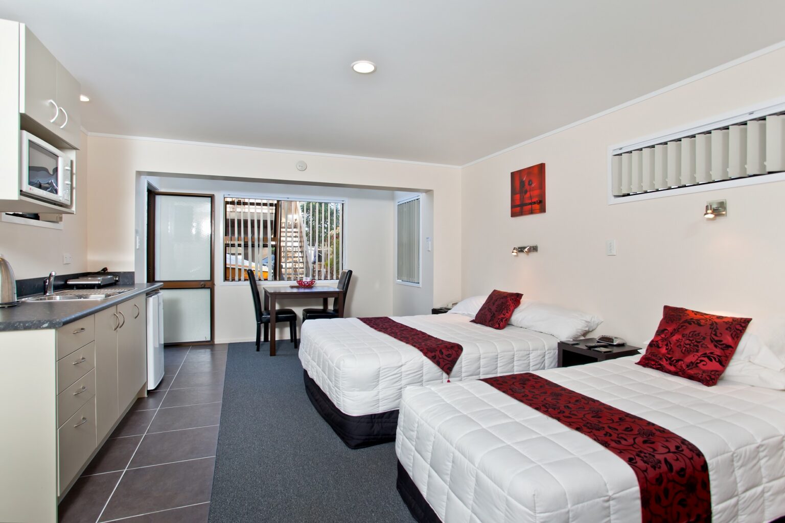 Accomodation at Ohope Beach | Aquarius Motel